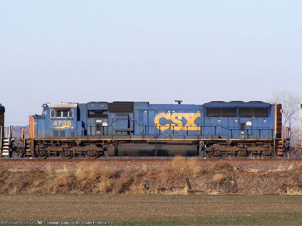 CSXT 4738